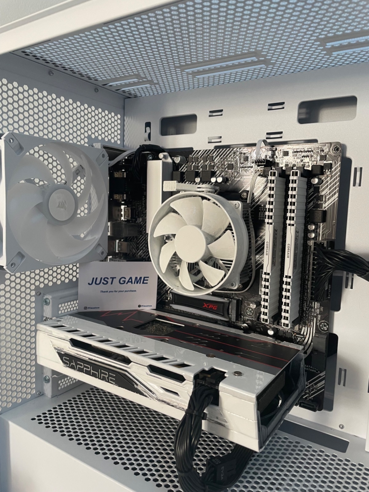 GAMING PC RYZEN 5 1600/RX 580 8GB/16GB RAM/500 GB M.2 | Skoop by Skroutz