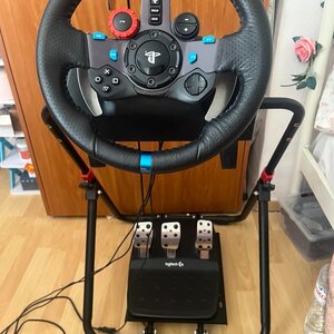 Logitech G923 Trueforce Xbox Τιμονιέρα με Πετάλια για PC / Xbox Series ...