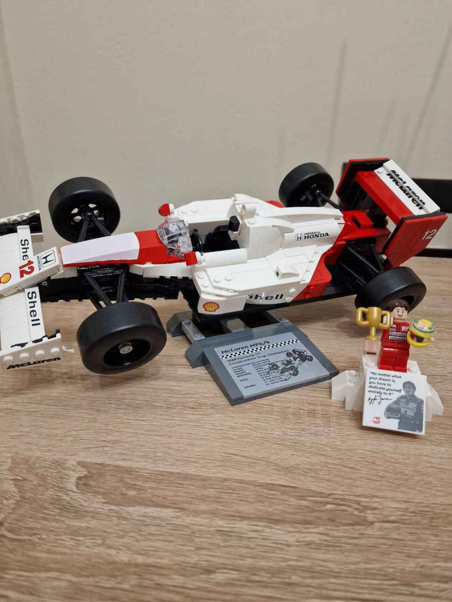 LEGO Icons McLaren MP4/4 & Ayrton Senna για 18+ ετών Ετών 693τμχ 10330 ...