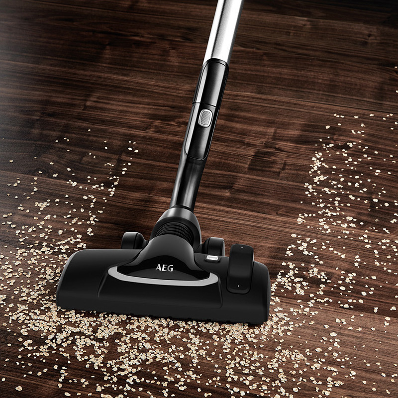 AEG VX9-2-OKO Ηλεκτρική Σκούπα 700W με Σακούλα 5lt Μαύρη | Skroutz.gr