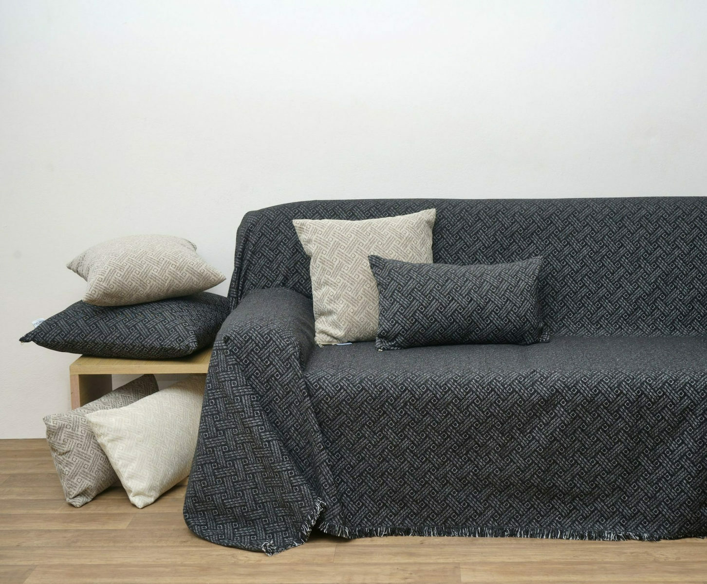 Anna Riska Ριχτάρι Διθέσιου Καναπέ 1442 180x240cm Black | Skroutz.gr