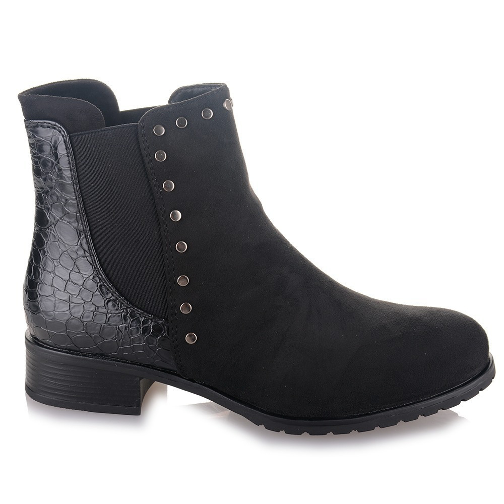 Famous Shoes C687 Γυναικεία Chelsea Μποτάκια Μαύρα | Skroutz.gr